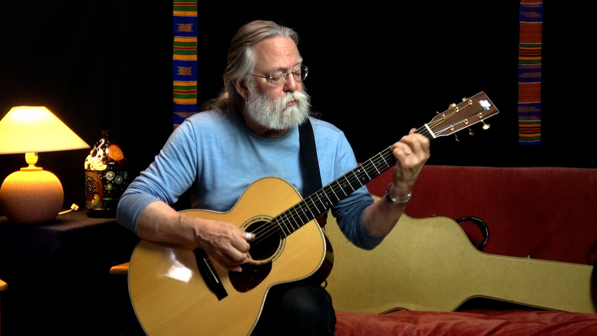Scott Ainslie performs What A Wonderful World on Vimeo