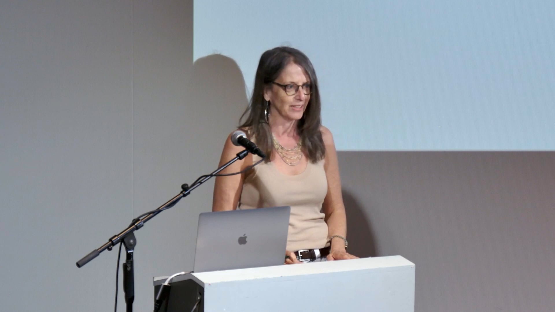 Alison Landsberg: Dialectical Images and Counter-Temporalities: The ...