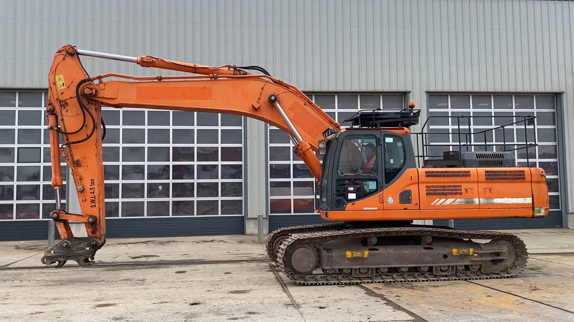 Doosan DX340LC-3 - Dromore June 22 on Vimeo