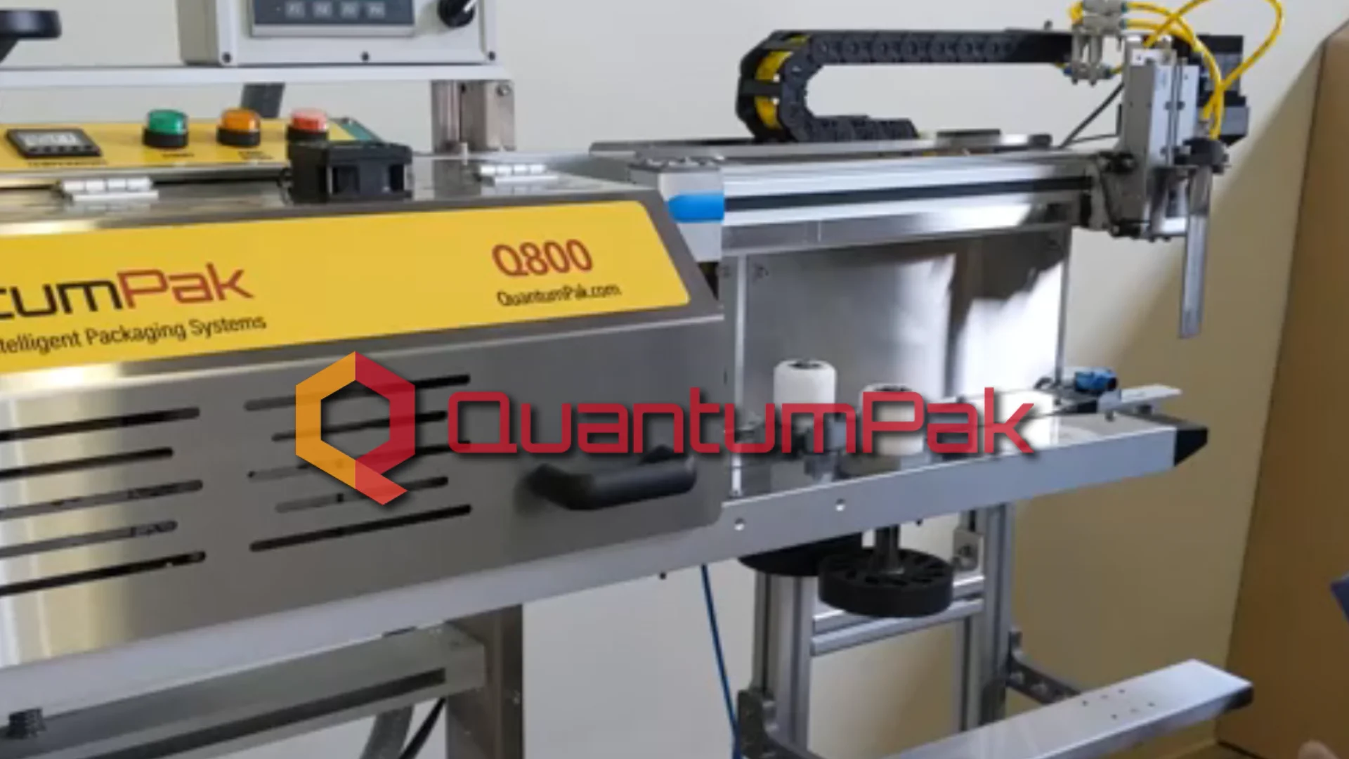 QuantumPak Q800G gas flush sealer w/ bag top compression