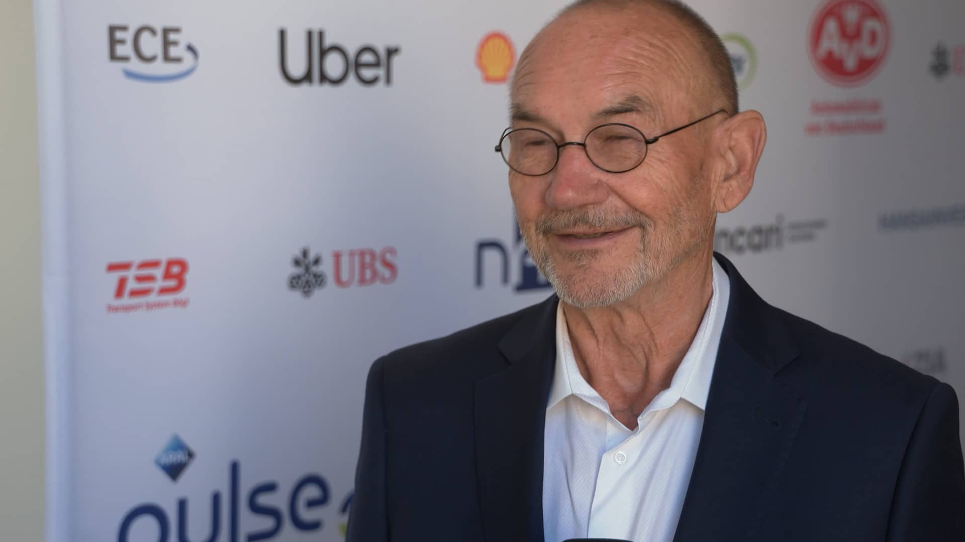 Prof Norbert Aust, Präses Handelskammer Hamburg- on Vimeo