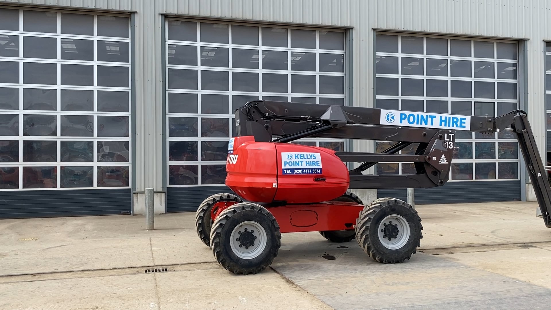 Manitou 200ATJ Wheeled Articulated Boom Lift Access Platform-Dromore ...