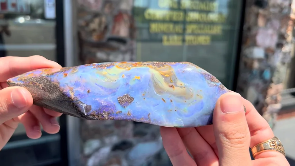 1,915ct Quilpie Boulder Opal Specimen