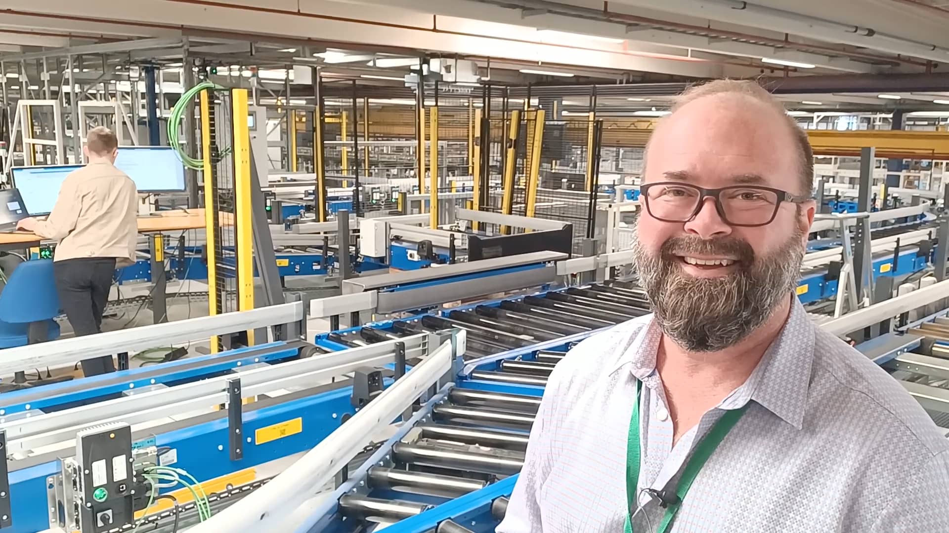 Beau talking about BEUMER's ICS test and demo facility for airport ...