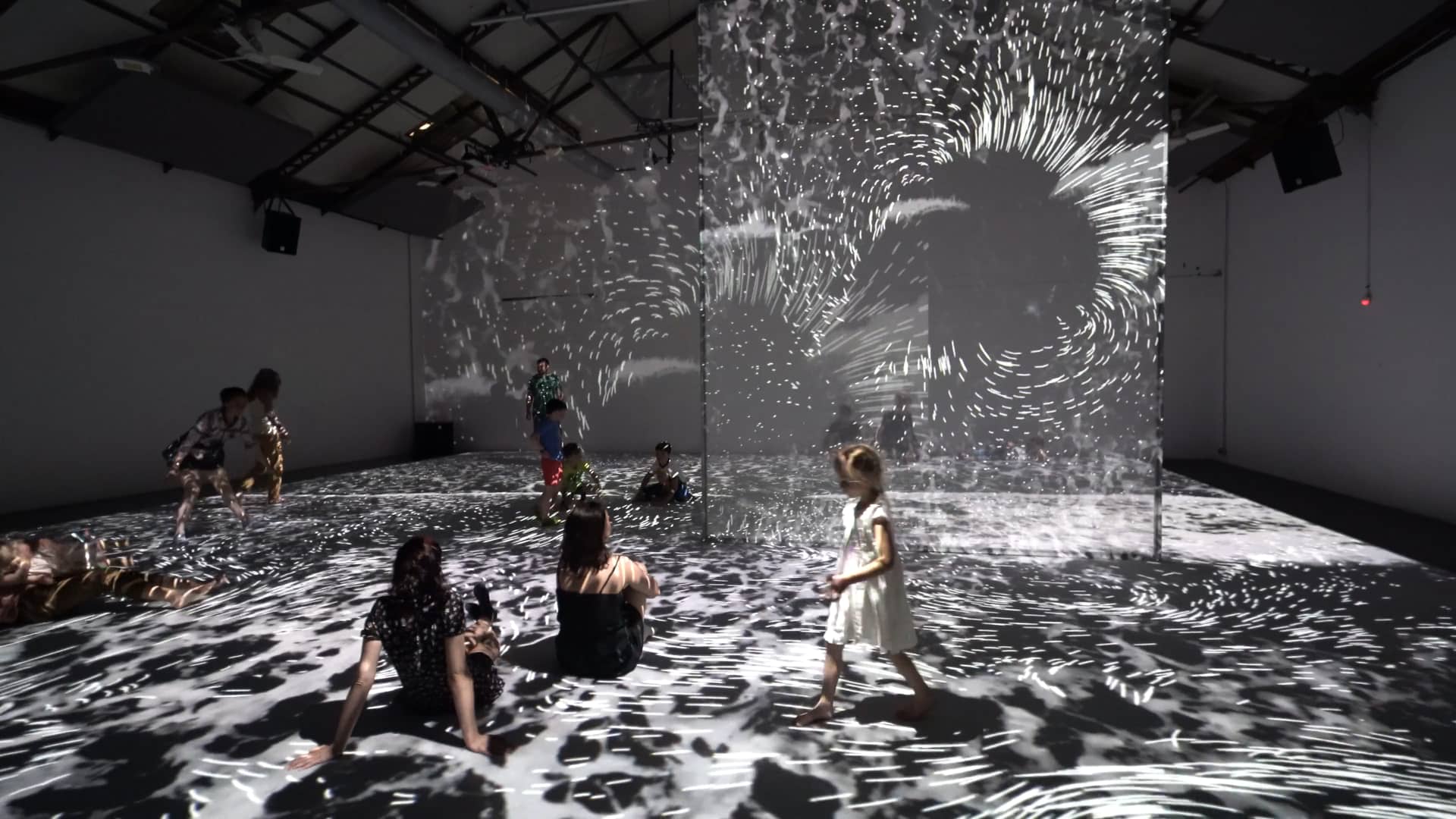 Dernière minute - Une installation expérience immersive - trailer on Vimeo