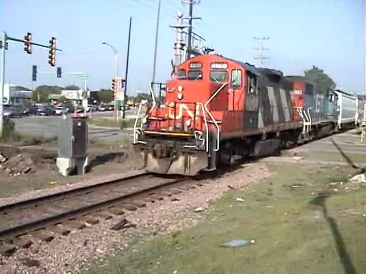 CN 4009 West. 5/30/03. on Vimeo