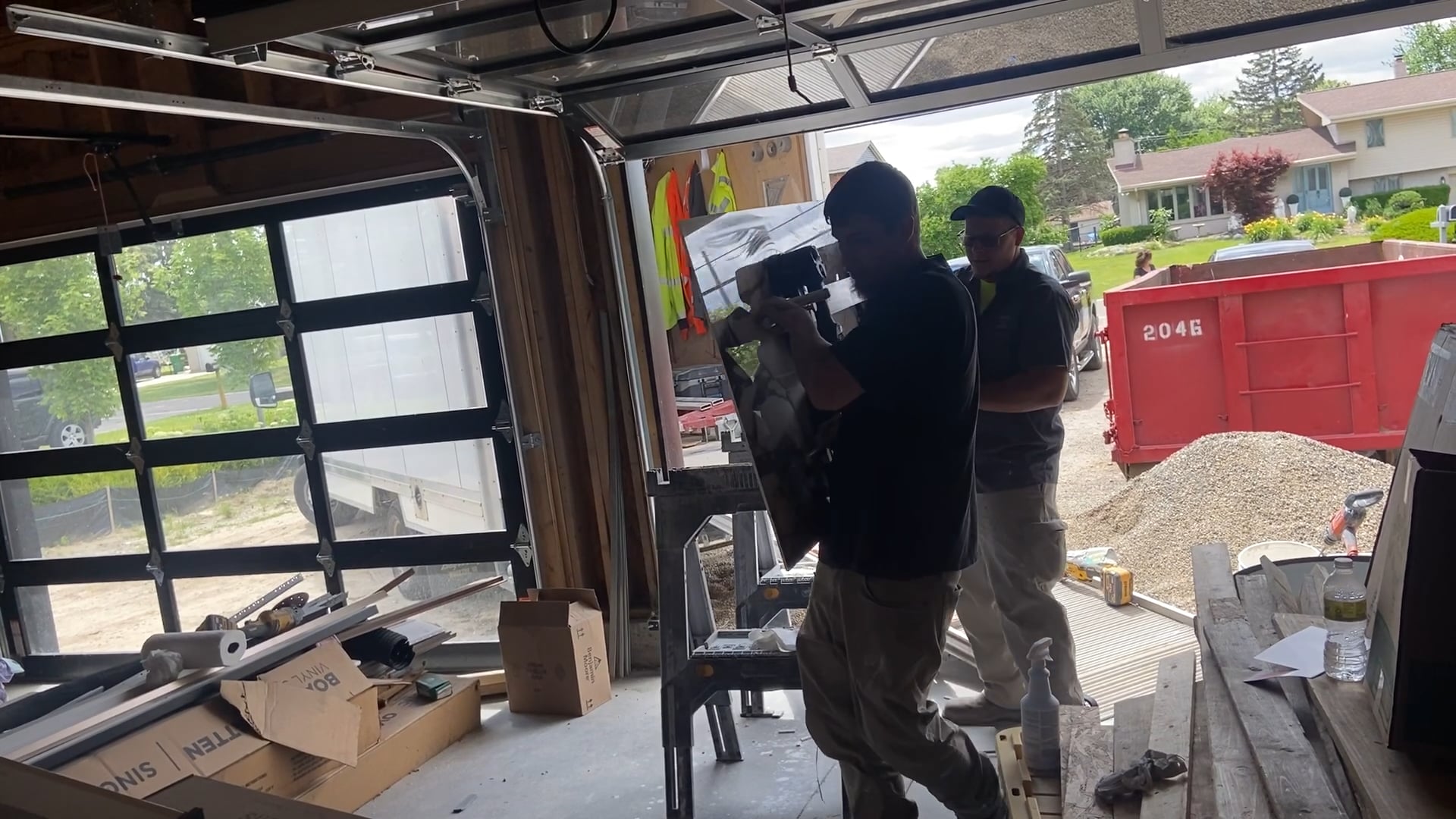 GMR G-Rail System: 1/2" Porcelain www.gmrstoneproducts.com 877-229-5467 ...