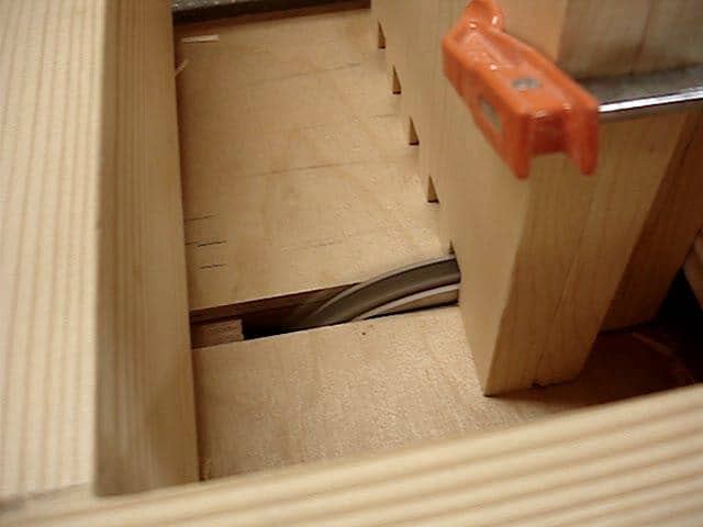 BEE BOX FINGER JOINTS on Vimeo