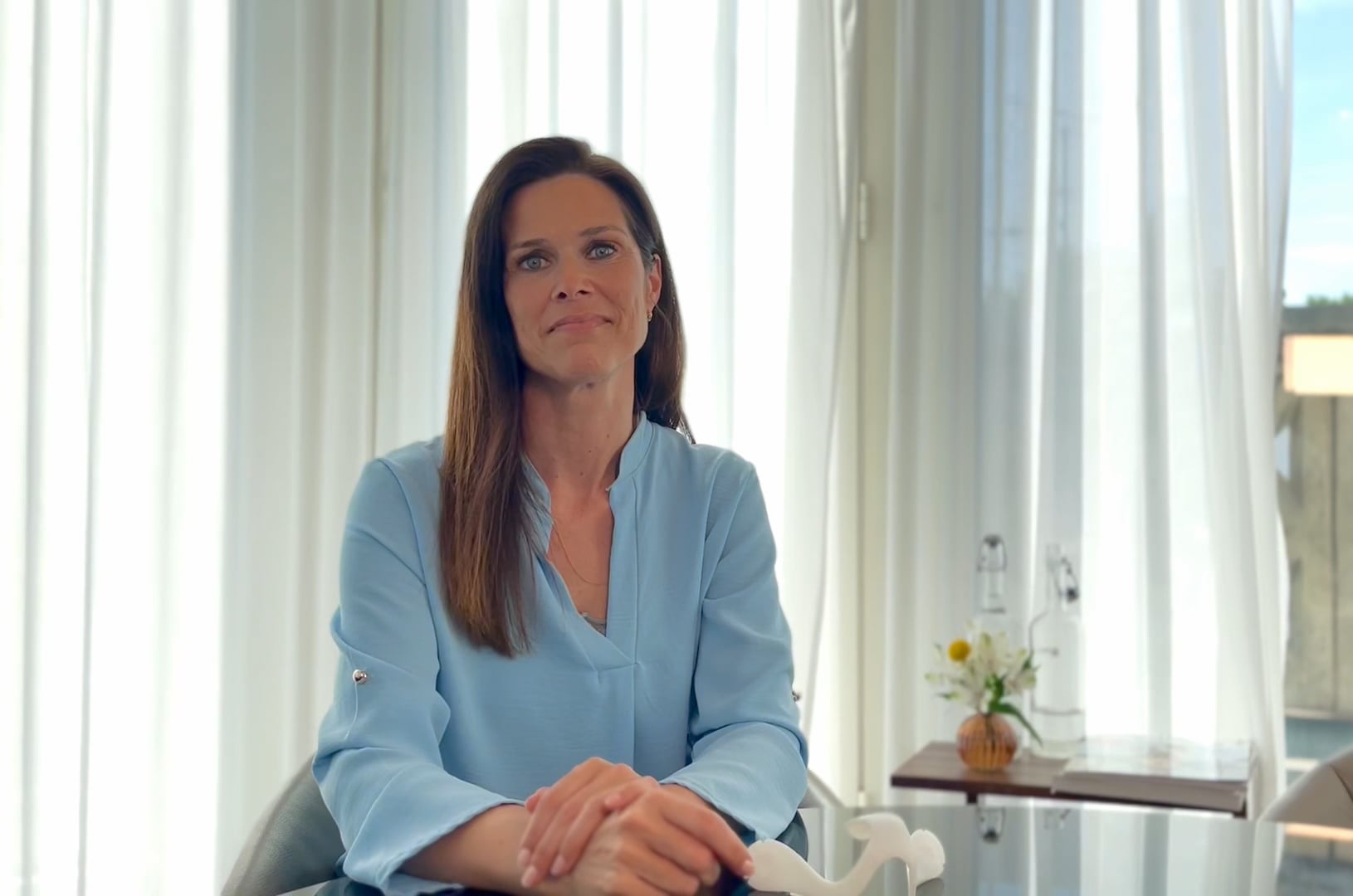 Why Malene invented the retractor on Vimeo