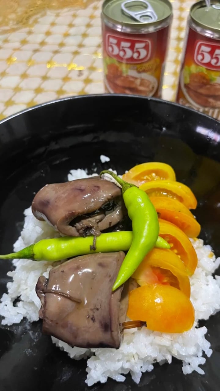 Product 25516 - 555 Squid with Chili by krishago on Vimeo