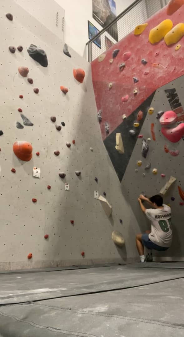 first-v4-climb.MP4 on Vimeo