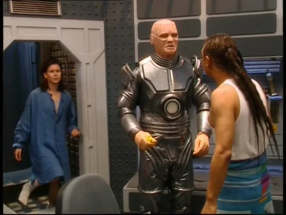 Chloë Annett - Red Dwarf (S07E07 - Epideme)