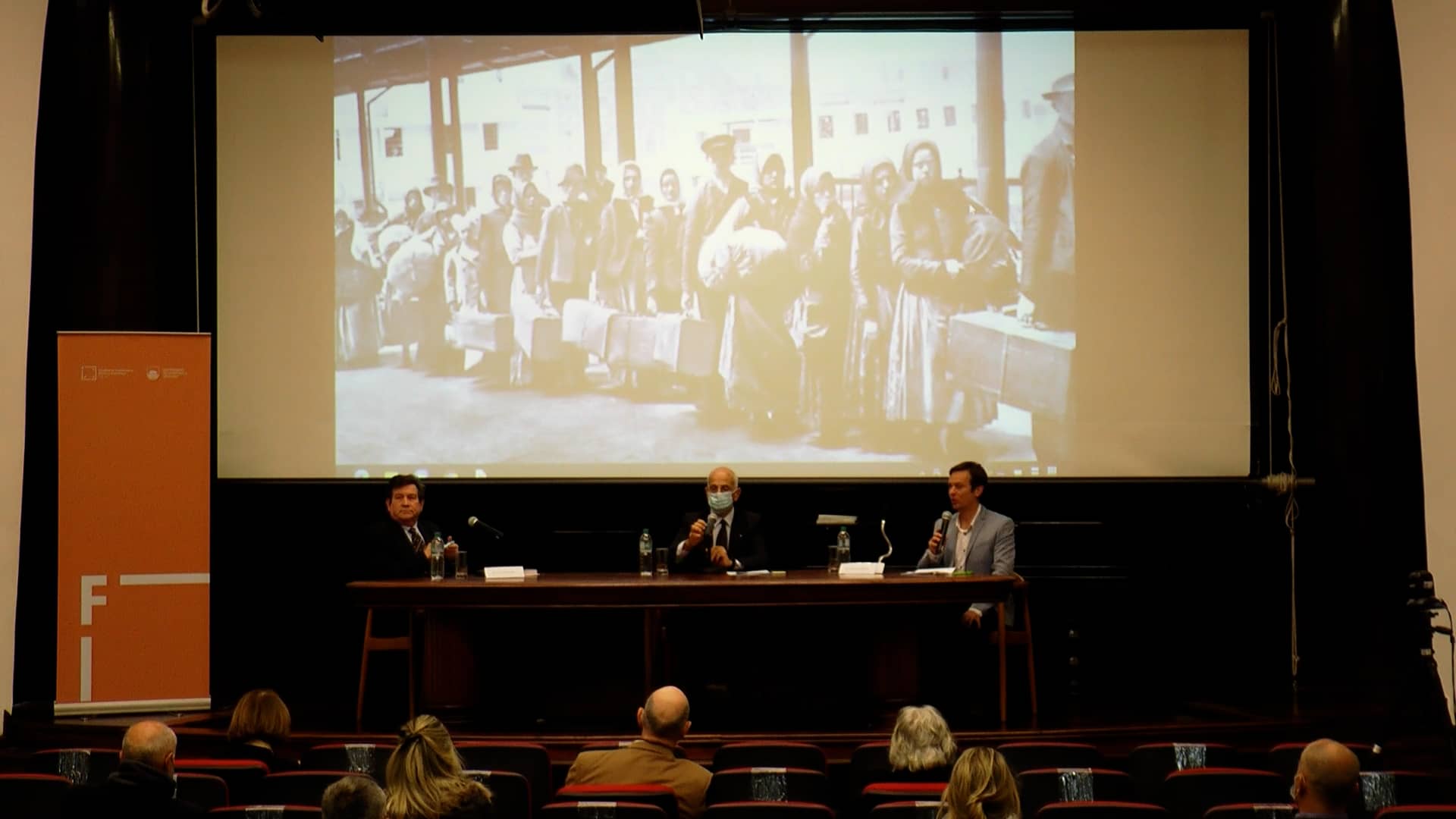 Arquitecturas eclècticas arq. Willy Rey on Vimeo