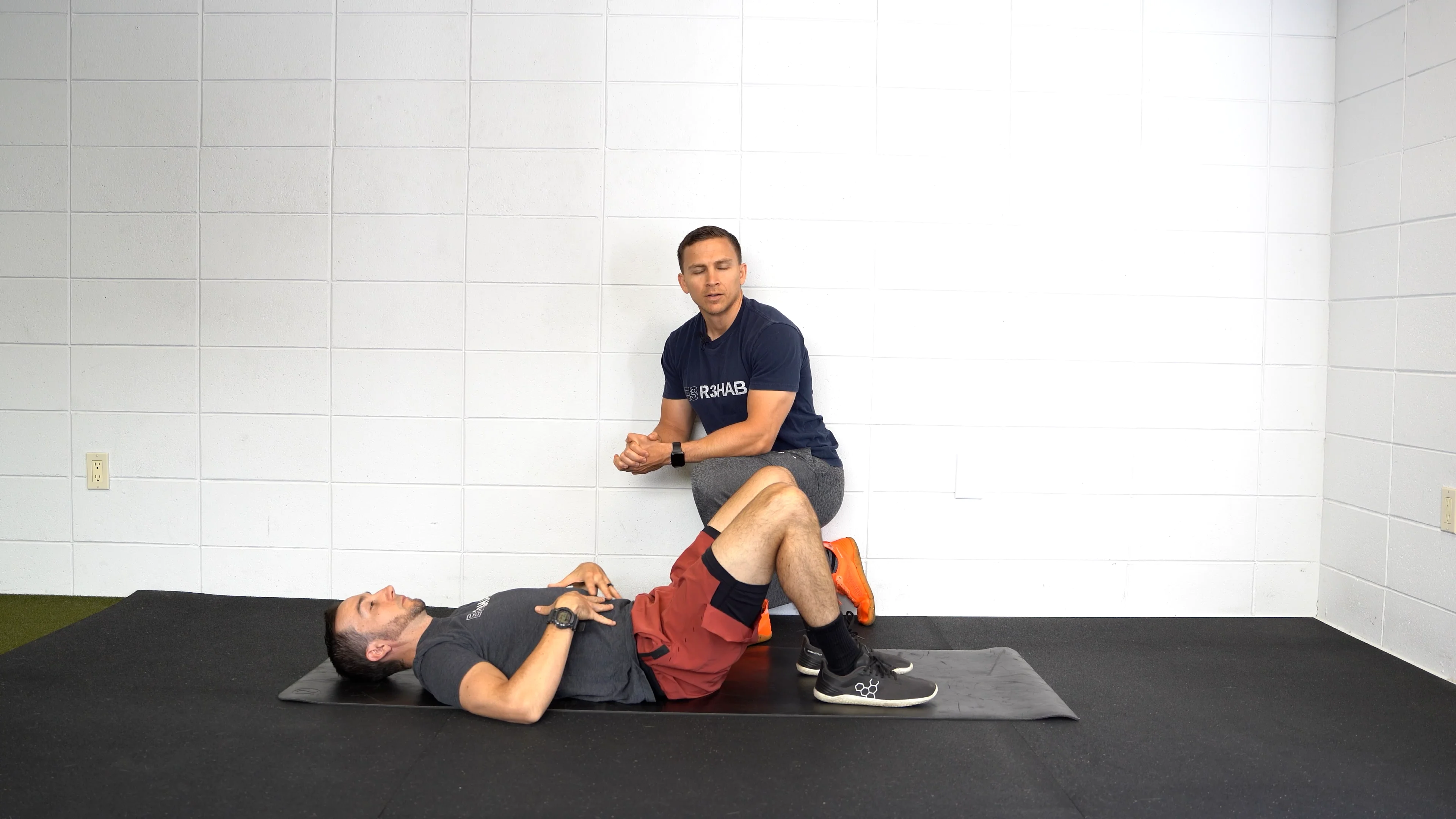 Dead Bug Isometric w/ Extended Arm & Leg (Tutorial)