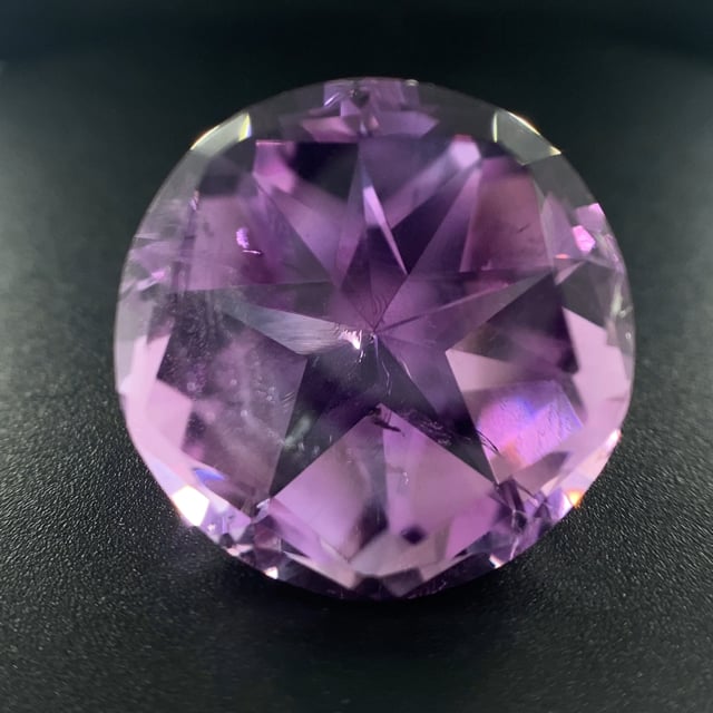 Amethyst (Texas Star cut) | Minas Gerais, Brazil