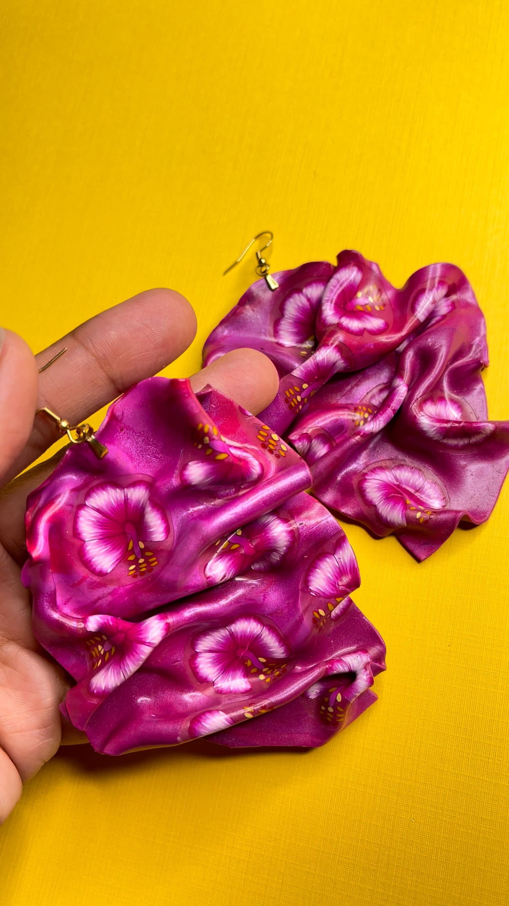 Pink Hibiscus Drape drip on Vimeo