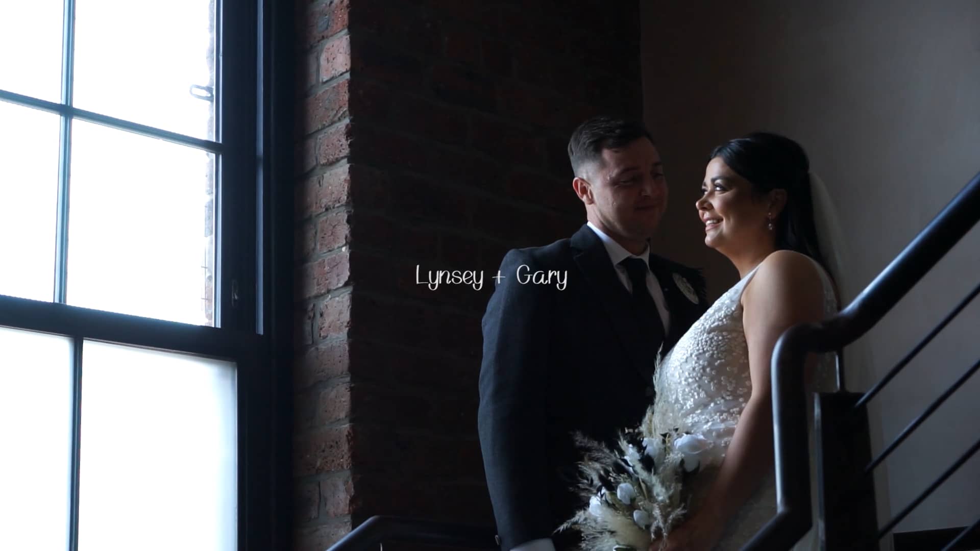 Lynsey and Gary - Sneak Peek on Vimeo