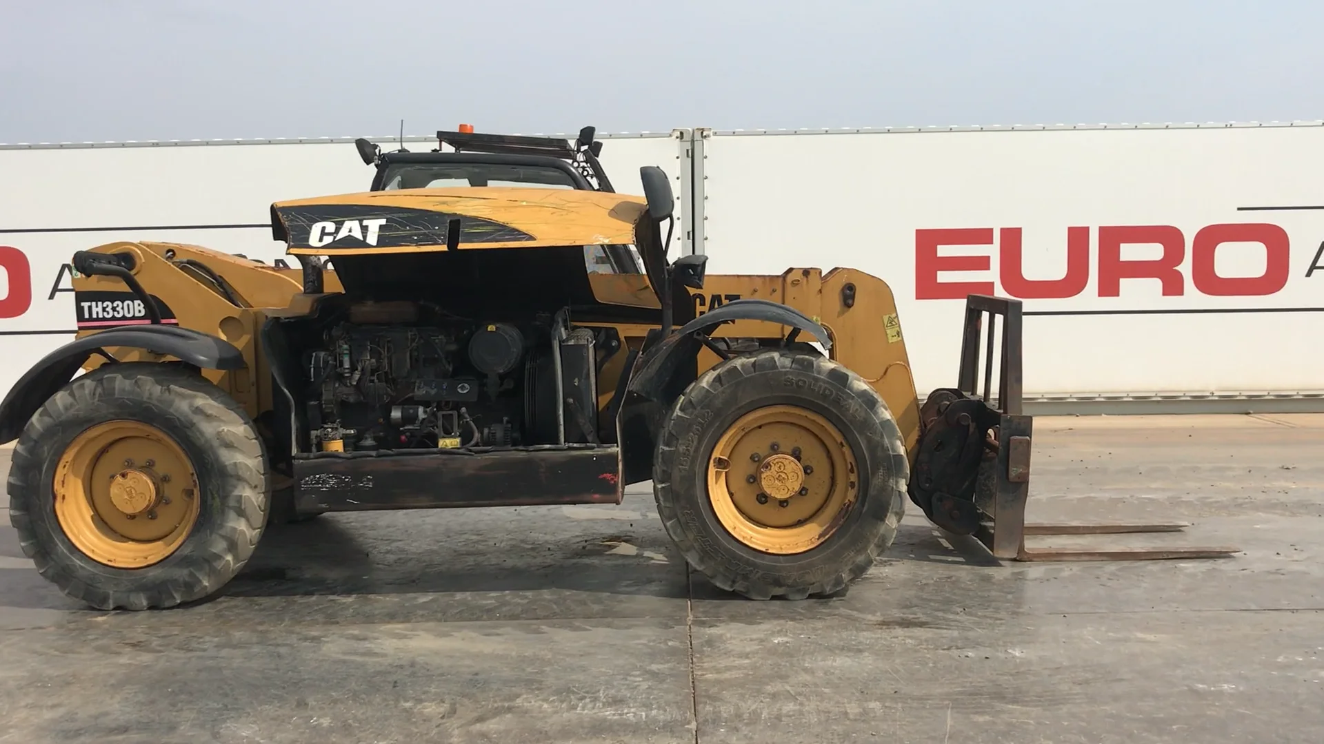 CAT TH330B Turbo Powershift Telehandler- Leeds August 22 on Vimeo