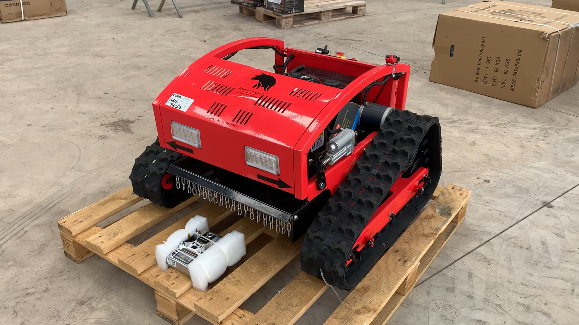 Unused RAPTOR VT900 Remote Controlled Mower - Dromore August 22 on Vimeo