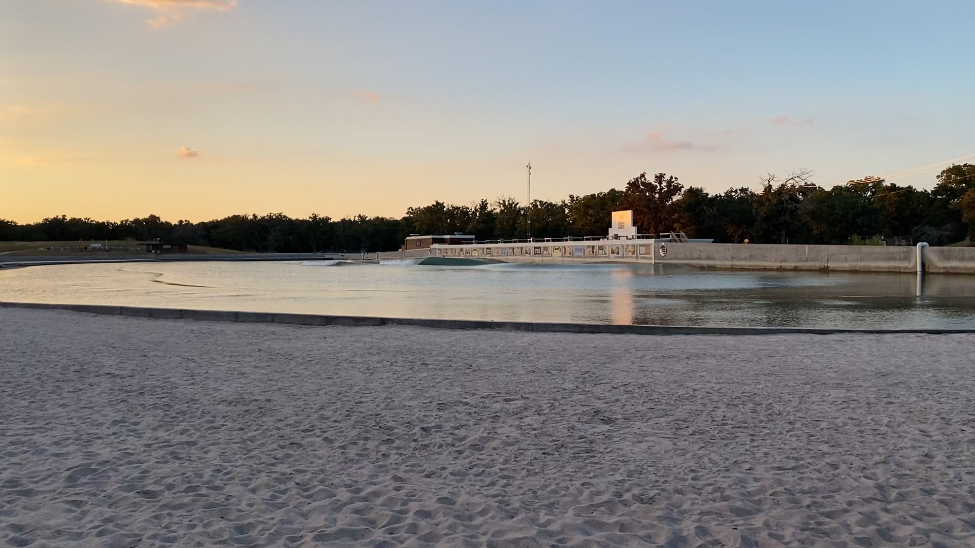 Waco Surf Evening Glass Wave Spitting on Vimeo