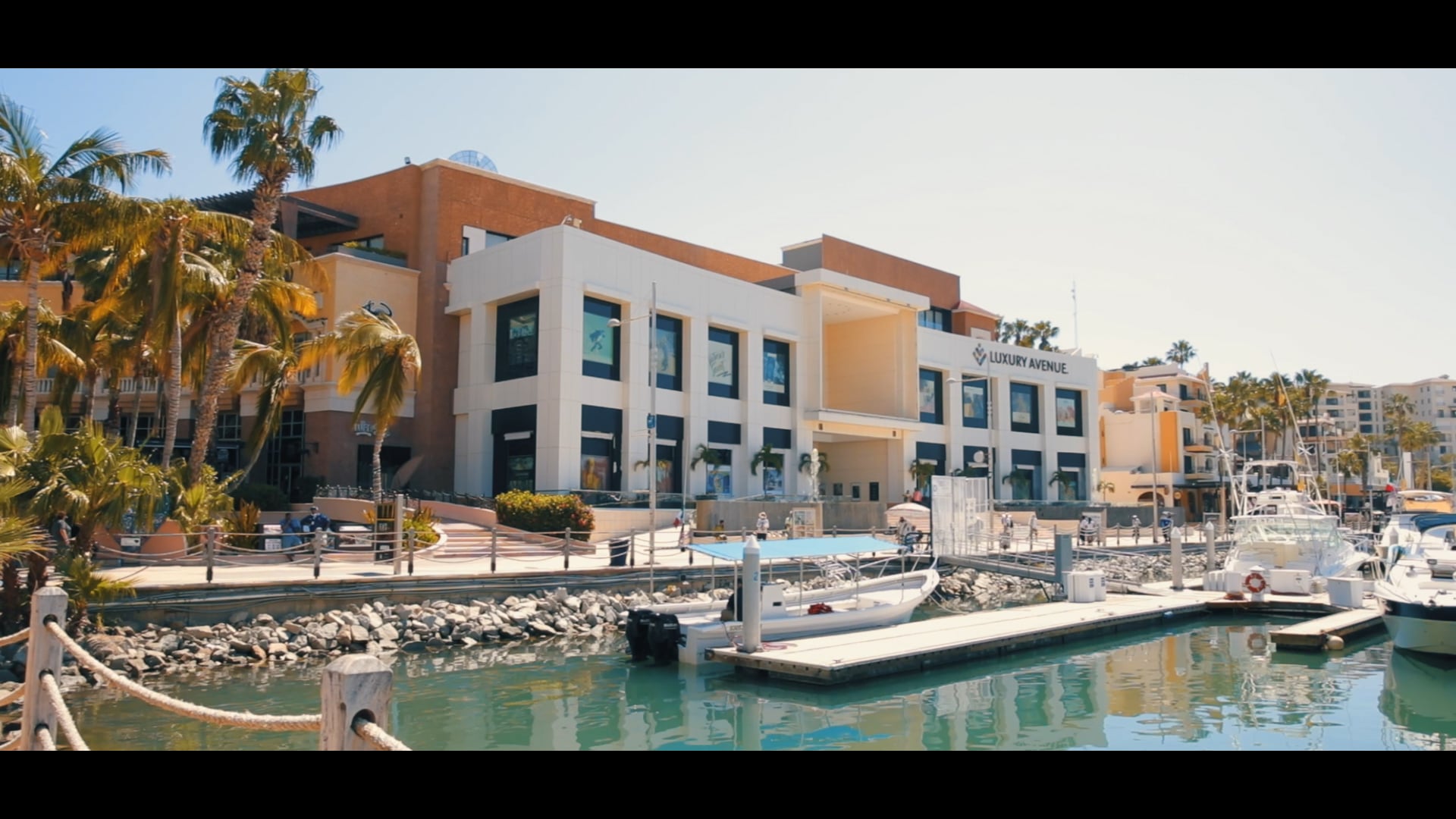 Yandi Monardo Art Gallery - Inicio