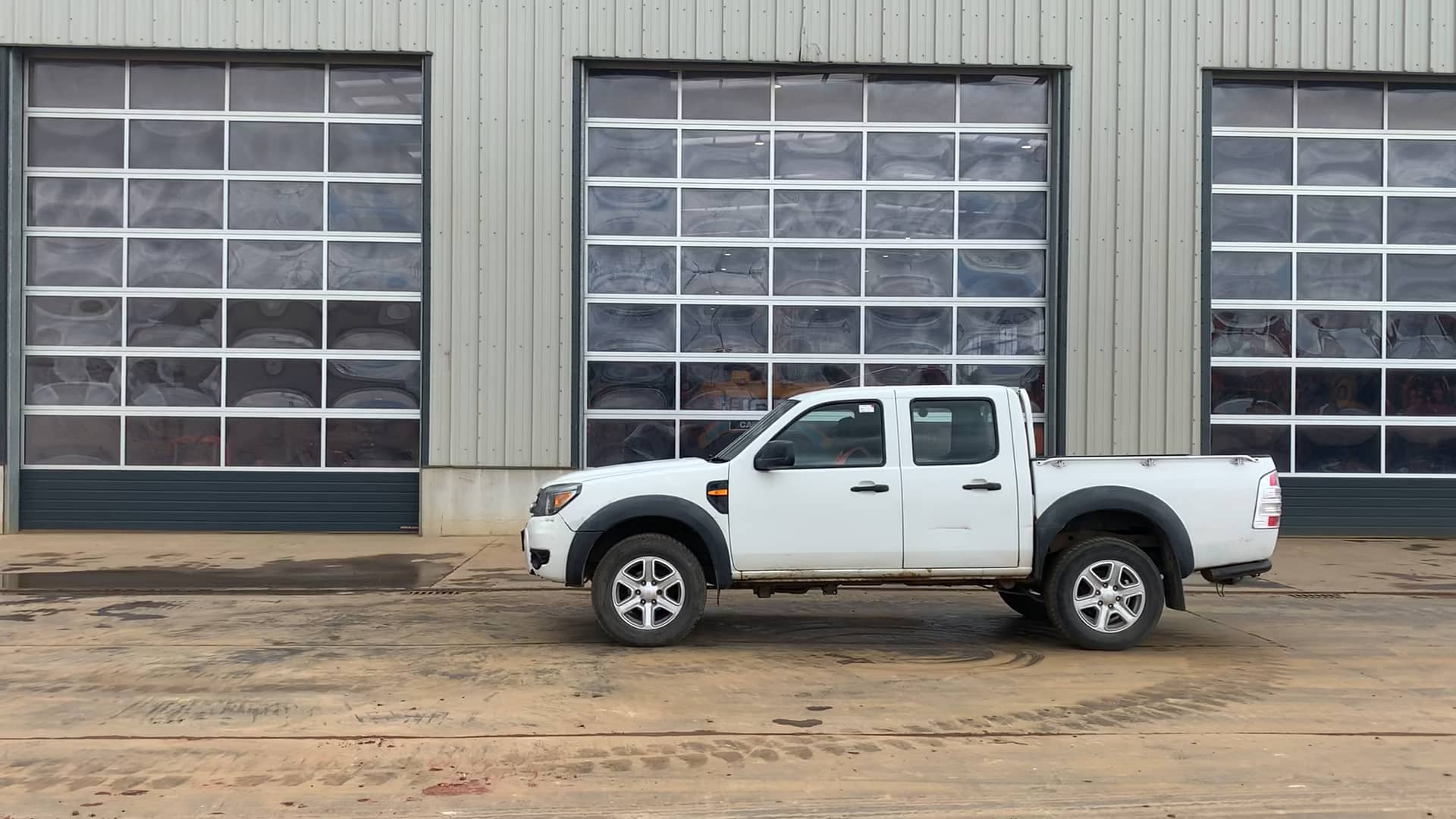 Ford Ranger 5 Speed Crew Cab Pick Up- Leeds August 22 on Vimeo
