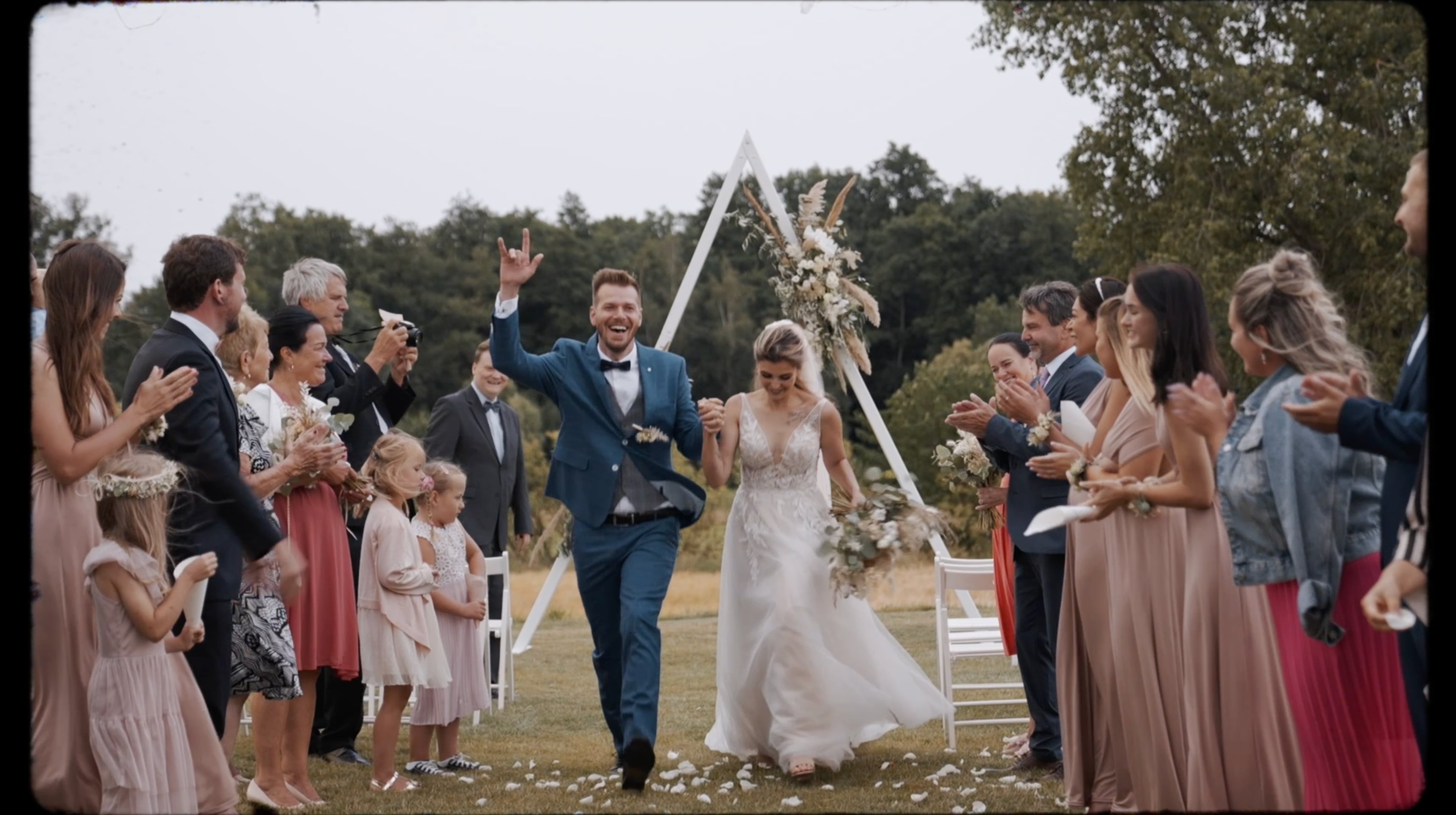 Wedding day: Martina & Lukáš // Stodola Prost on Vimeo