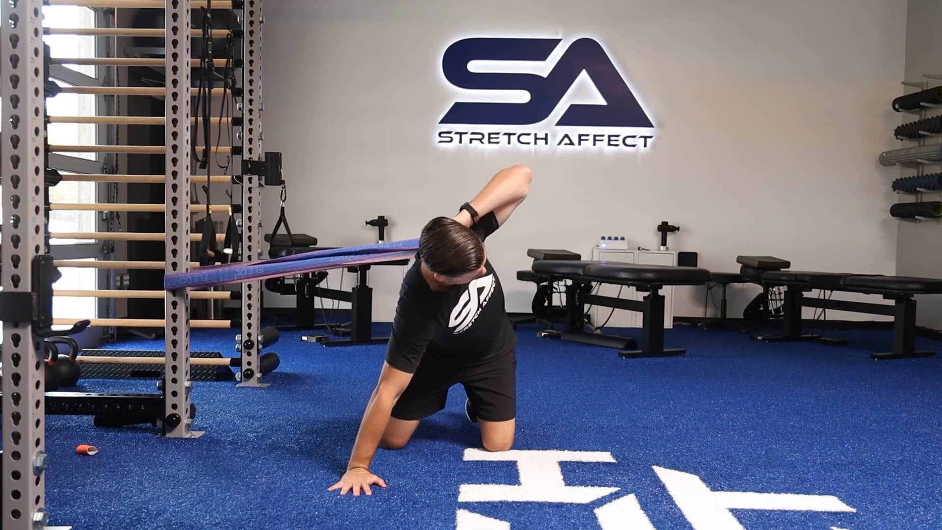 Band assisted Thoracic Rotation* on Vimeo