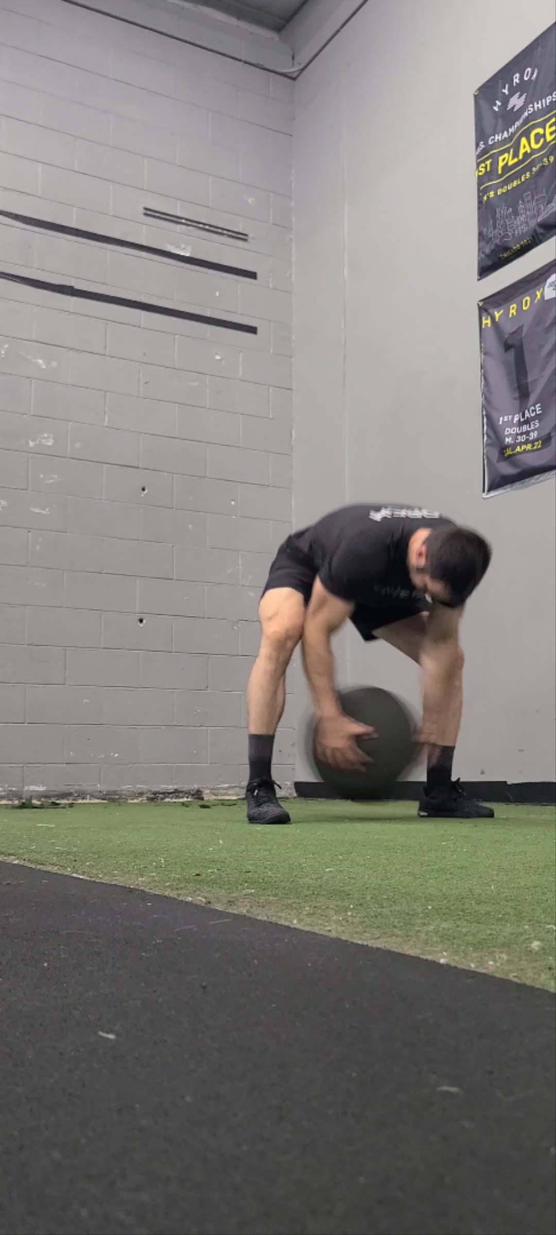 MB Wall Throw Hike on Vimeo