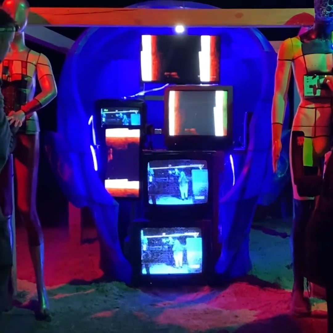 TV_HEAD_ART_INSTALLATION on Vimeo