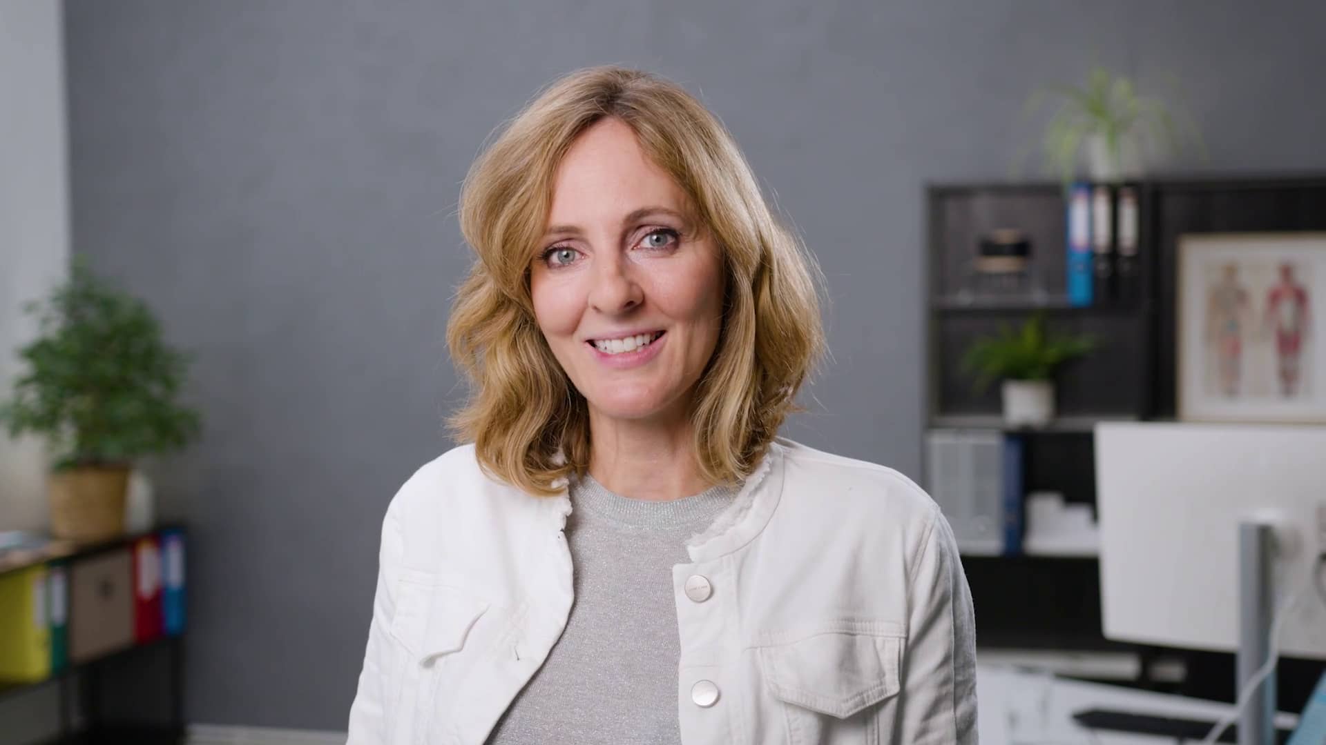 Dr. Christine Bangert – Einstiegstrailer on Vimeo