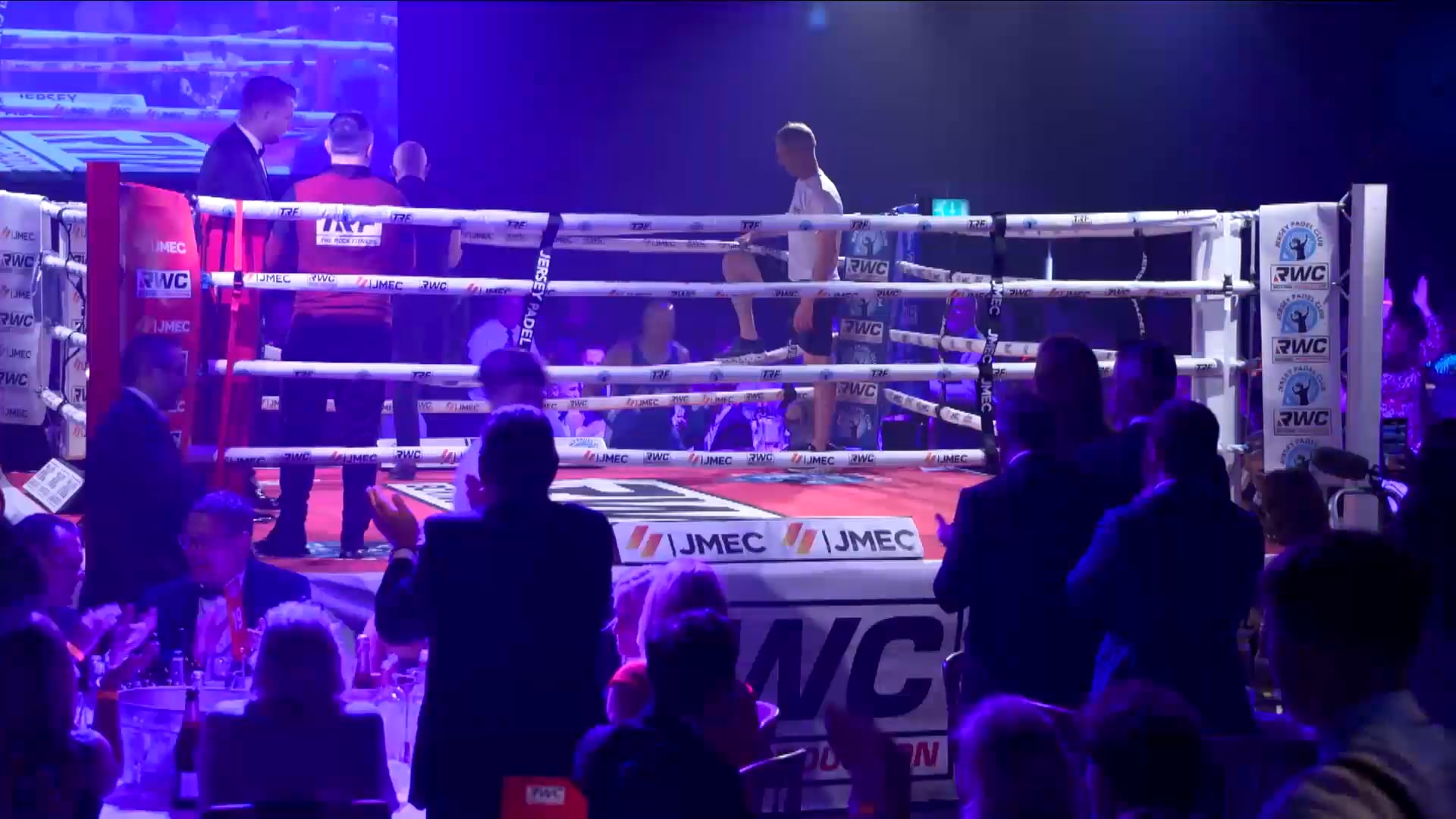 Graham 'El Padre' Prescott Vs Giles 'Jambo' Johnstone - Scott on Vimeo