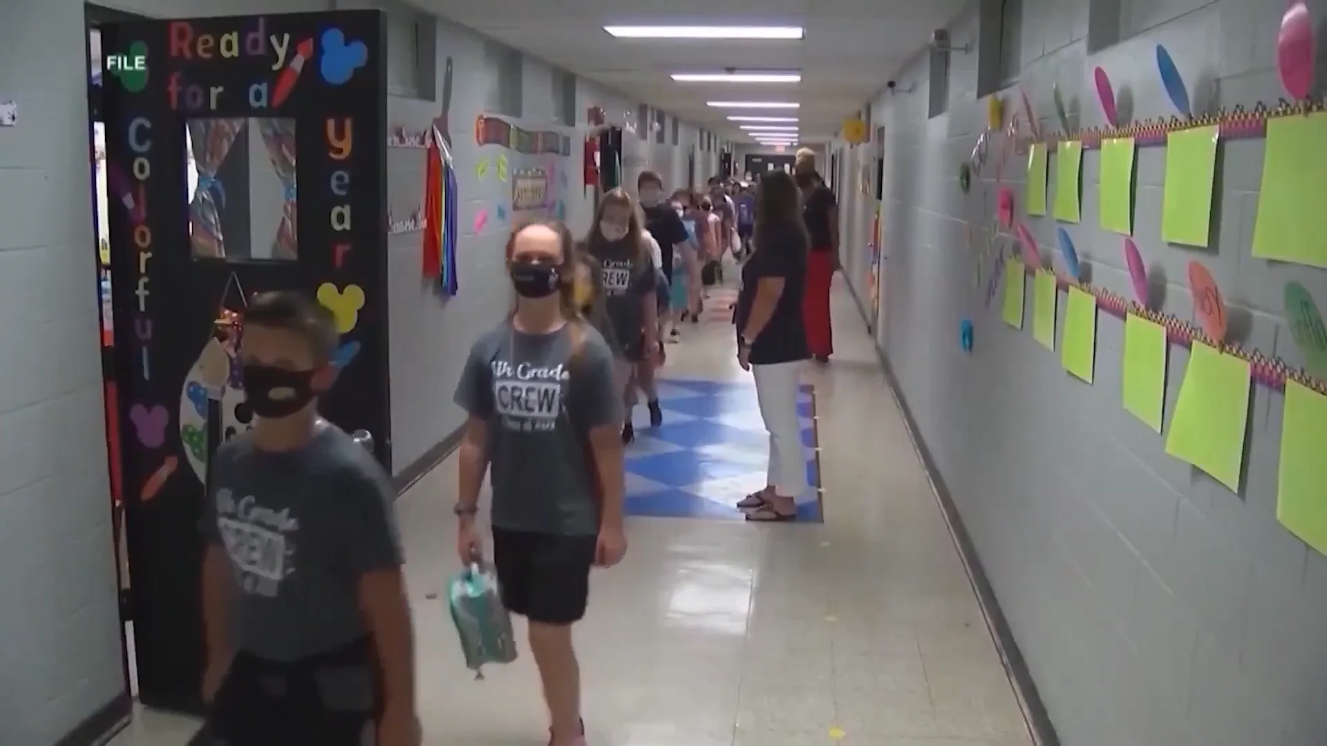 Erik Runge - Erik Runge "Chicago Schools Mark Last Day" on Vimeo