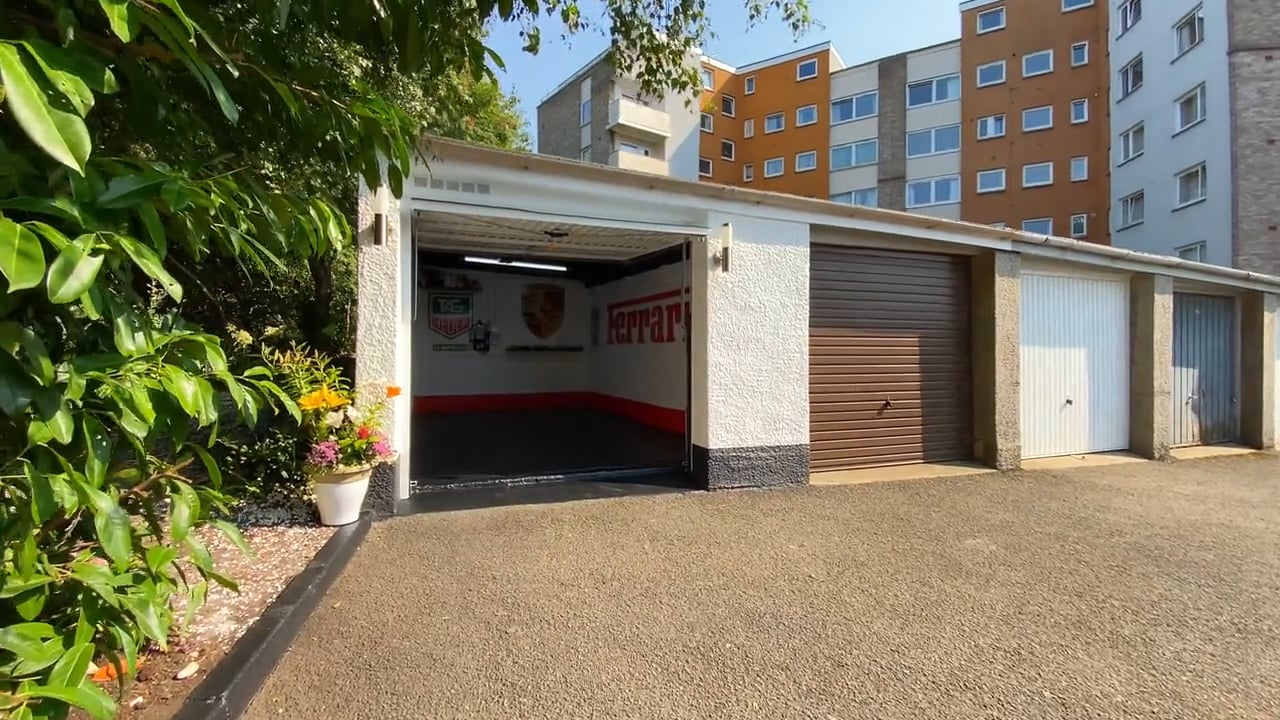 SCENEINVIDEO Virtual Viewing - Garage, Orchard Brae Gardens, Edinburgh ...