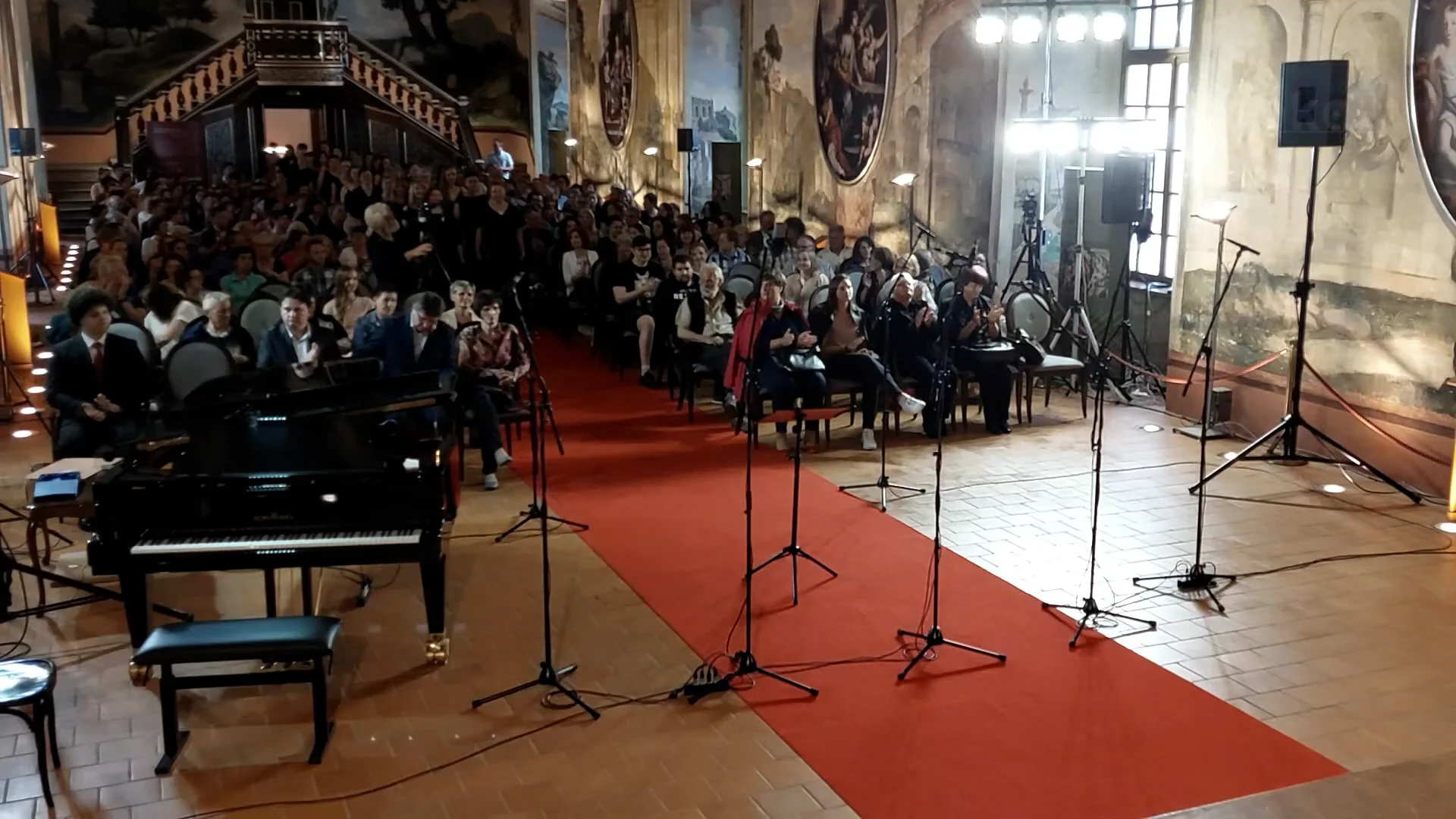 Solzice 30 let - reportaža s koncerta.mp4 on Vimeo