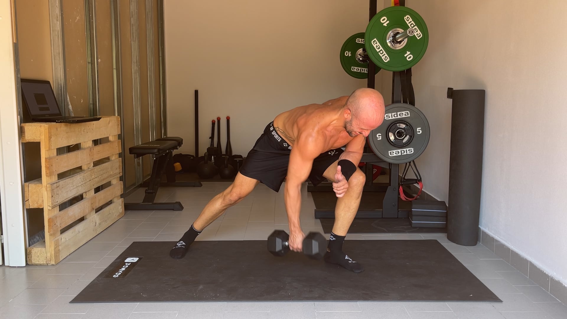 Chainsaw Row.MOV on Vimeo