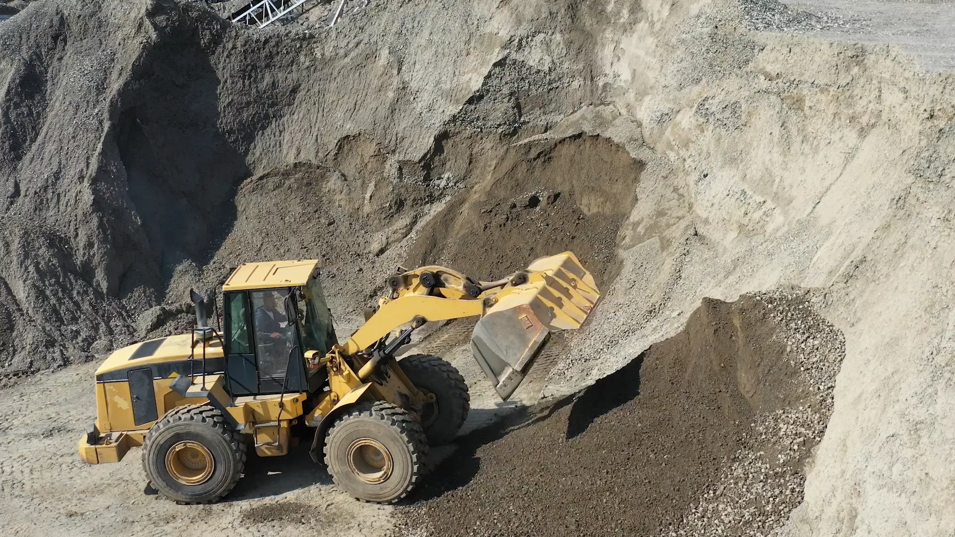 Stone Farm Materials: SEO Screened Loam Delivery on Vimeo