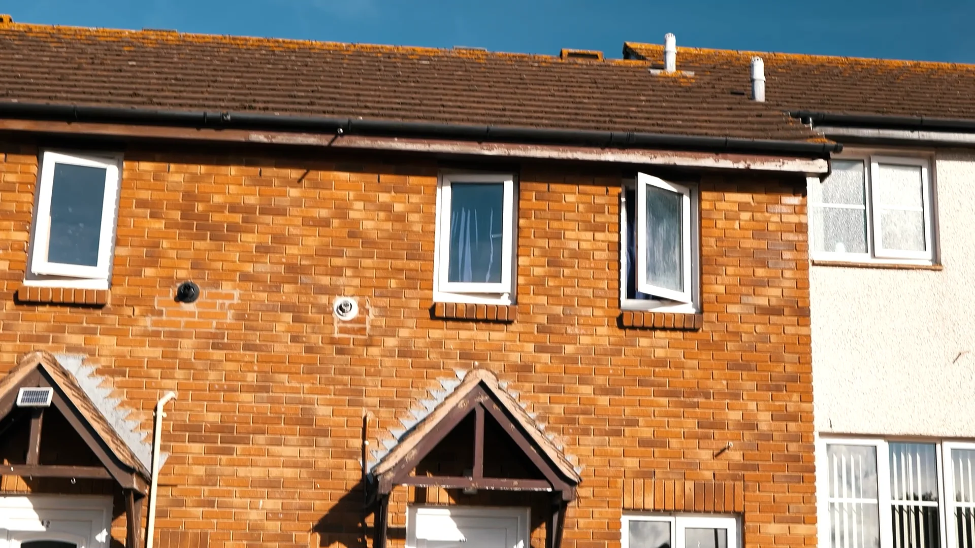 house 2.mp4 on Vimeo