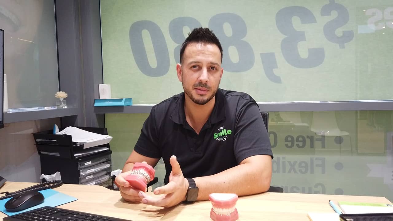 The Smile Outlet - What happens at a consultation on Vimeo