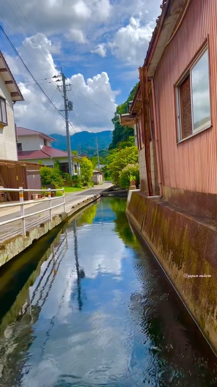 japan drainage in different places on Vimeo