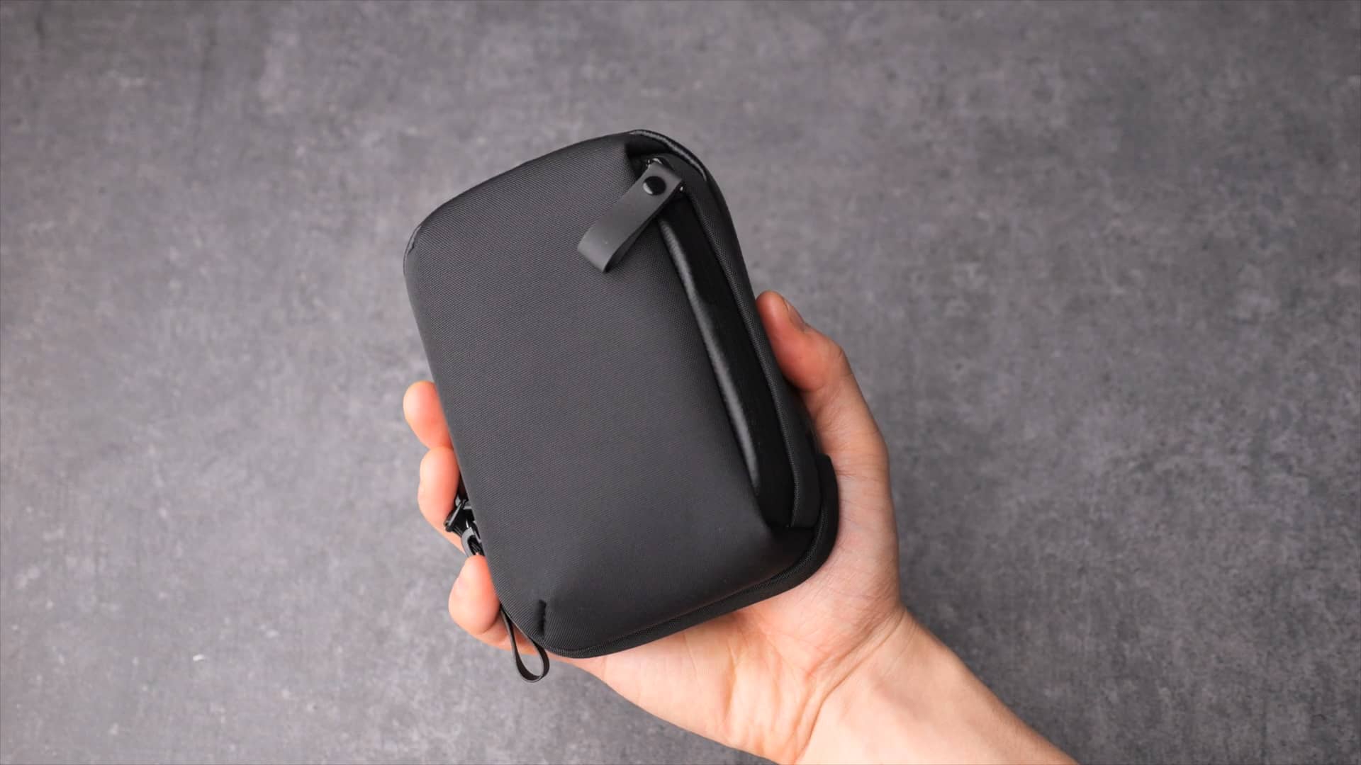 ALPAKA Metro Pouch on Vimeo