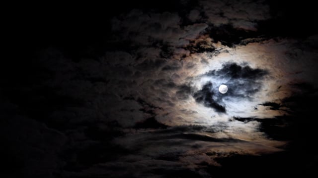 Luna Nubes Nocturnas Noche - Free video on Pixabay