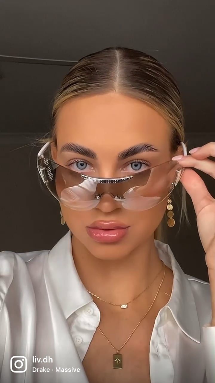 Sunglasses Try-On on Vimeo