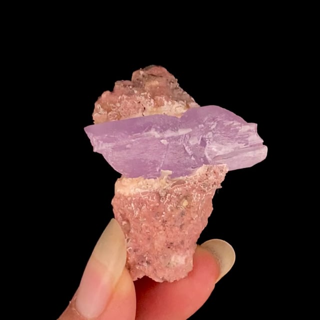 Kunzite (rare locality specimen) | Katerina Mine, Hiriart Hill, Pala ...