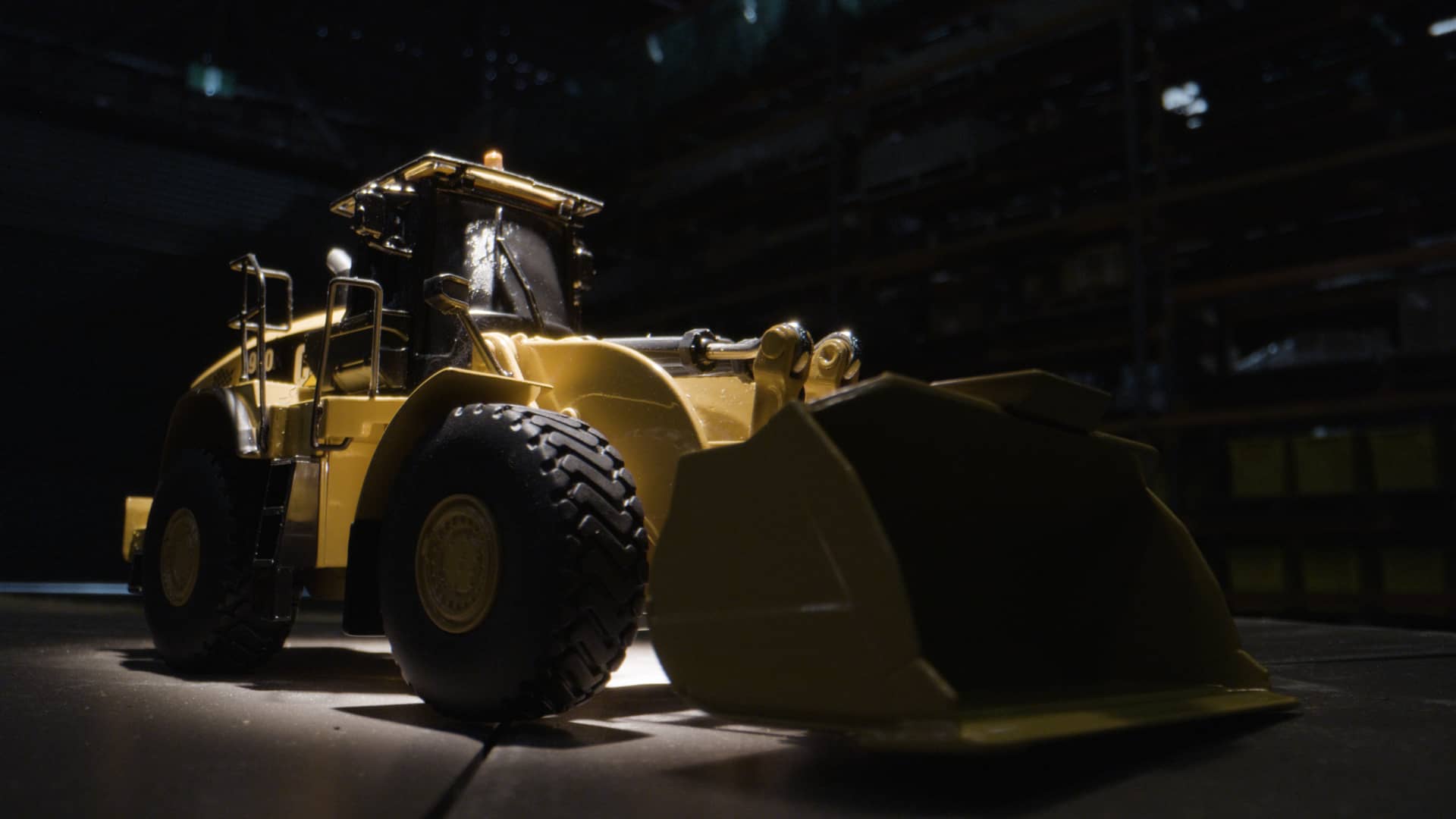 Hastings Deering: Cat 980 Loader - 5000th Machine Reveal on Vimeo