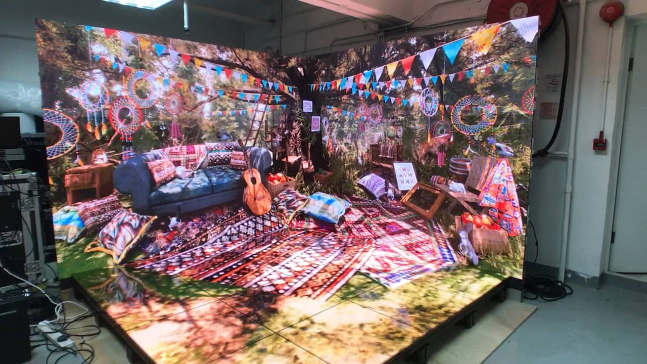 Immersive stage on Vimeo