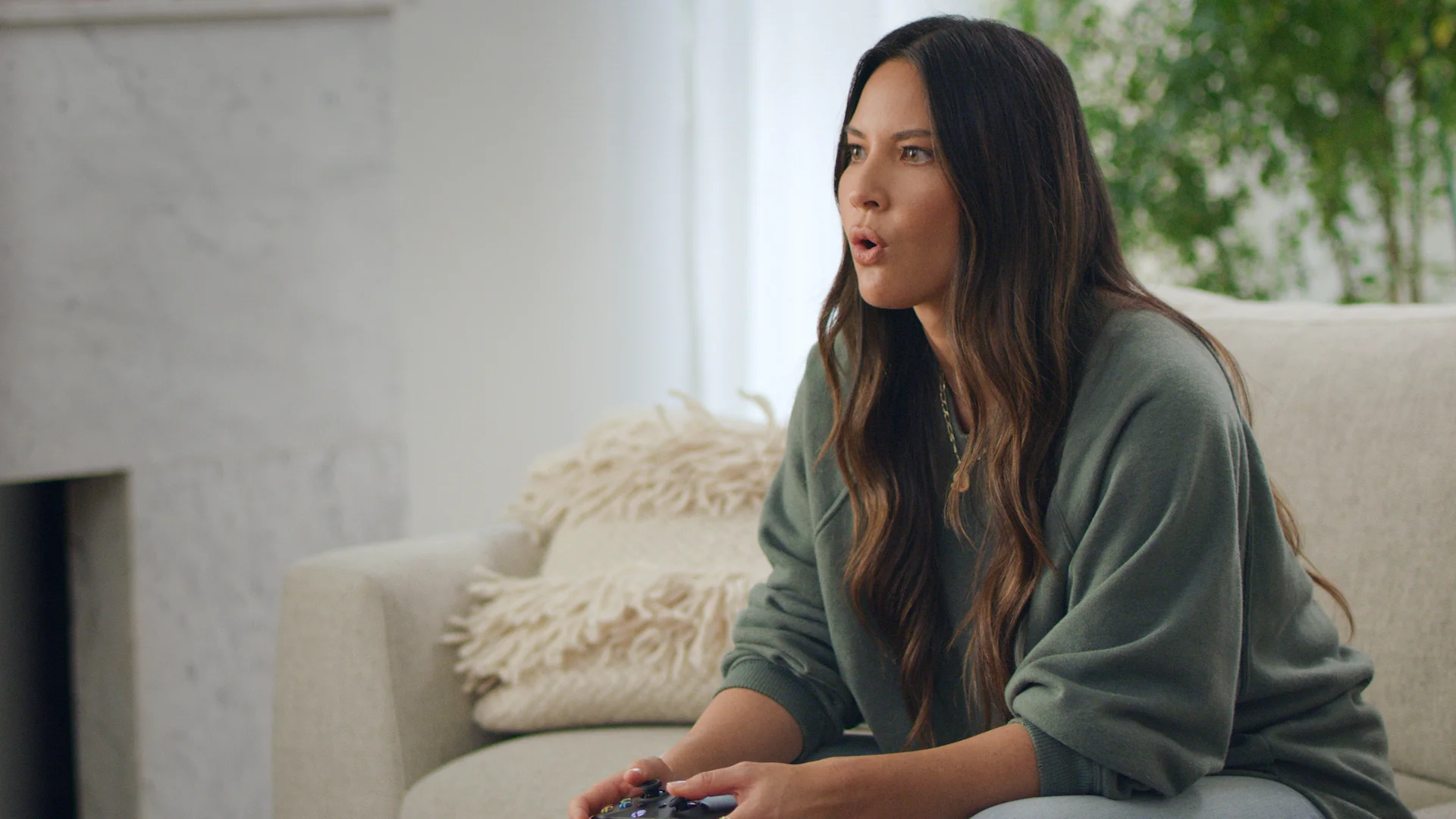 LG "Zero In" Olivia Munn Spot