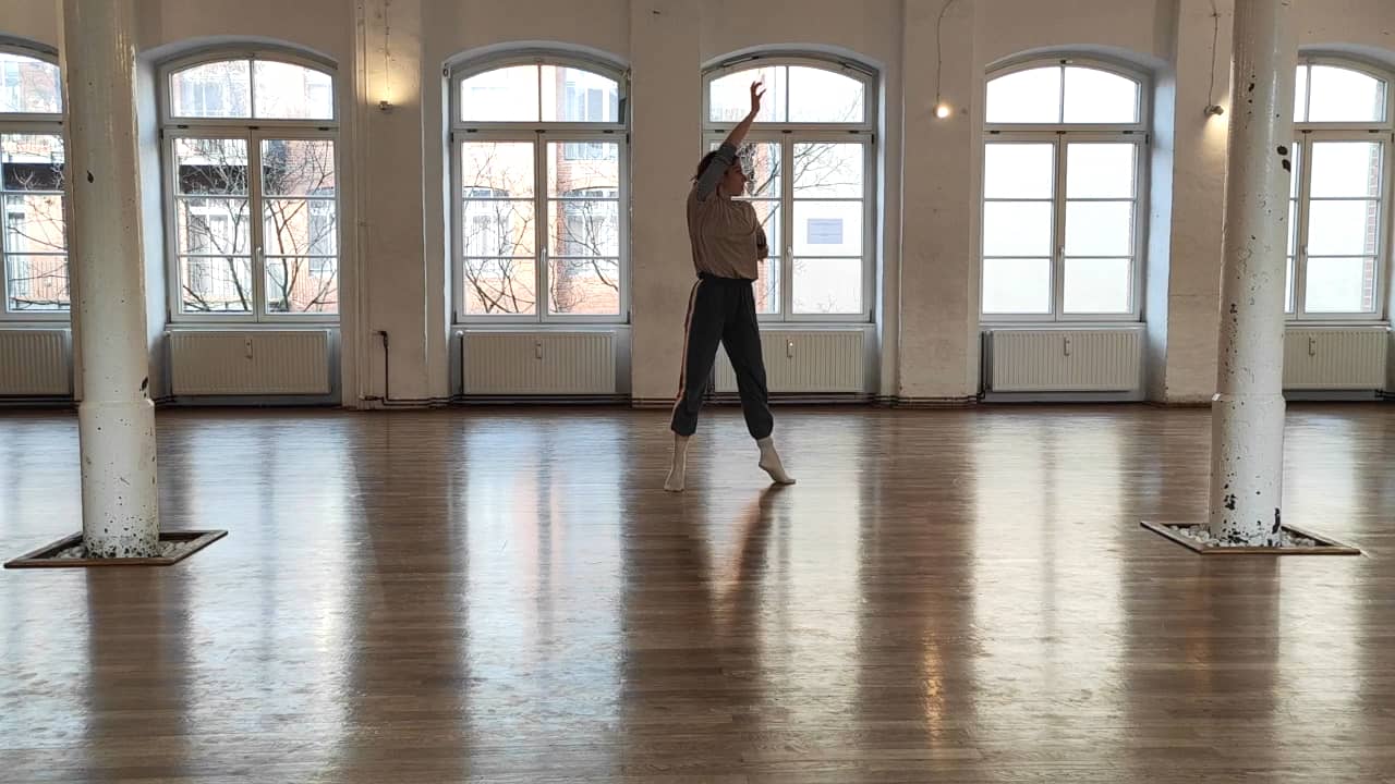 "Moon" Eva Alberti improvisation on Vimeo