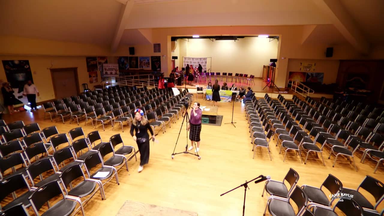 Camp Kaylie - Girls Color War 2022.mp4 on Vimeo