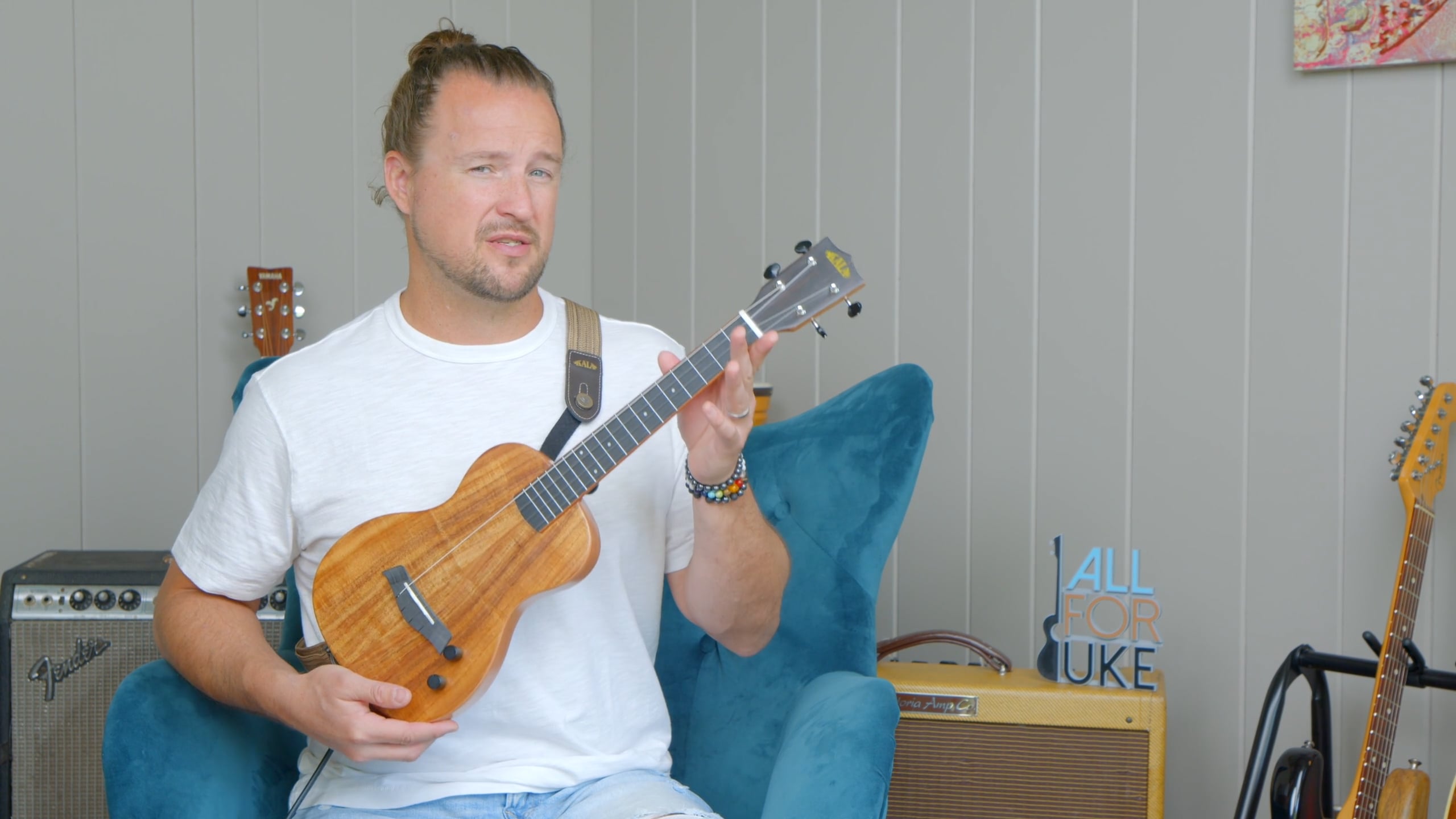 Kala Solid Body Electric Ukulele with Kevin Presbrey on Vimeo